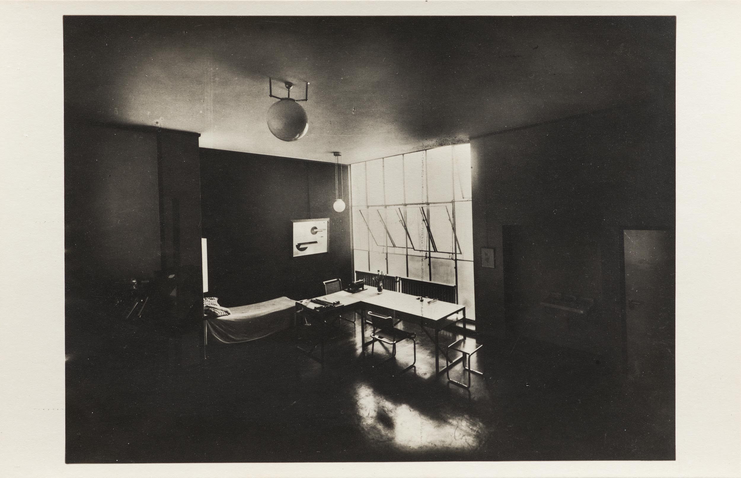 Lucia Moholy, the photographer who immortalized the Bauhaus, finally ...