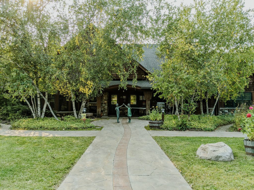 About Us | Dodge Nature Center