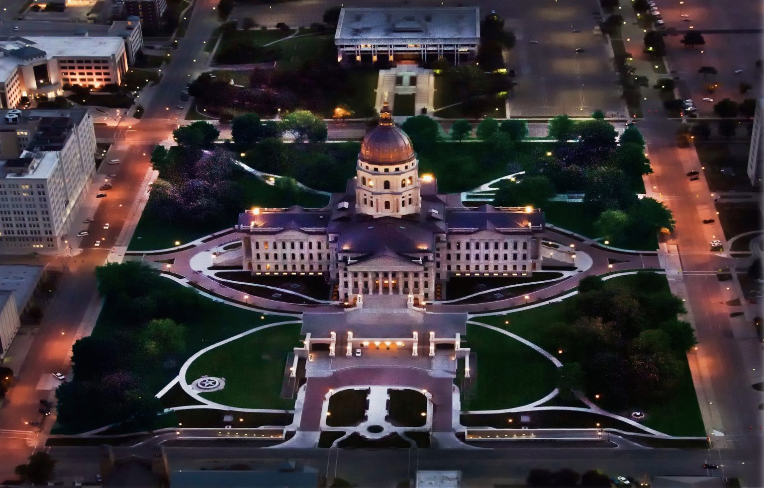 Moving to Topeka? 15 Reasons Why You Should