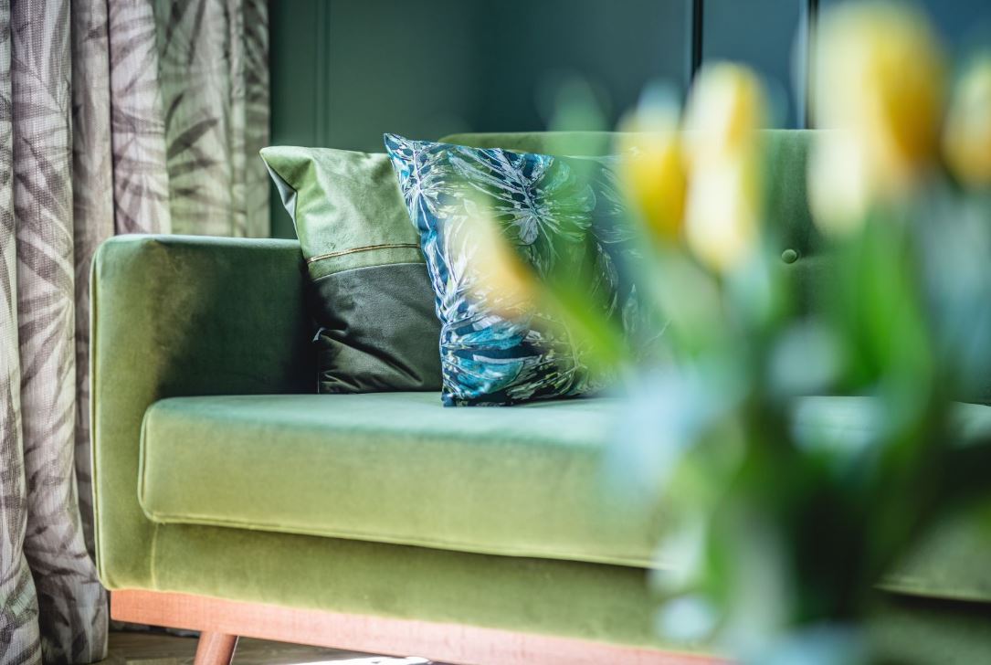 Top Home Staging Tips For Each Season | Nicole Spellman Group