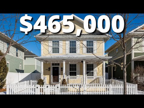 Inside a Modern Iowa City Colonial Home | Peninsula Neighborhood ...