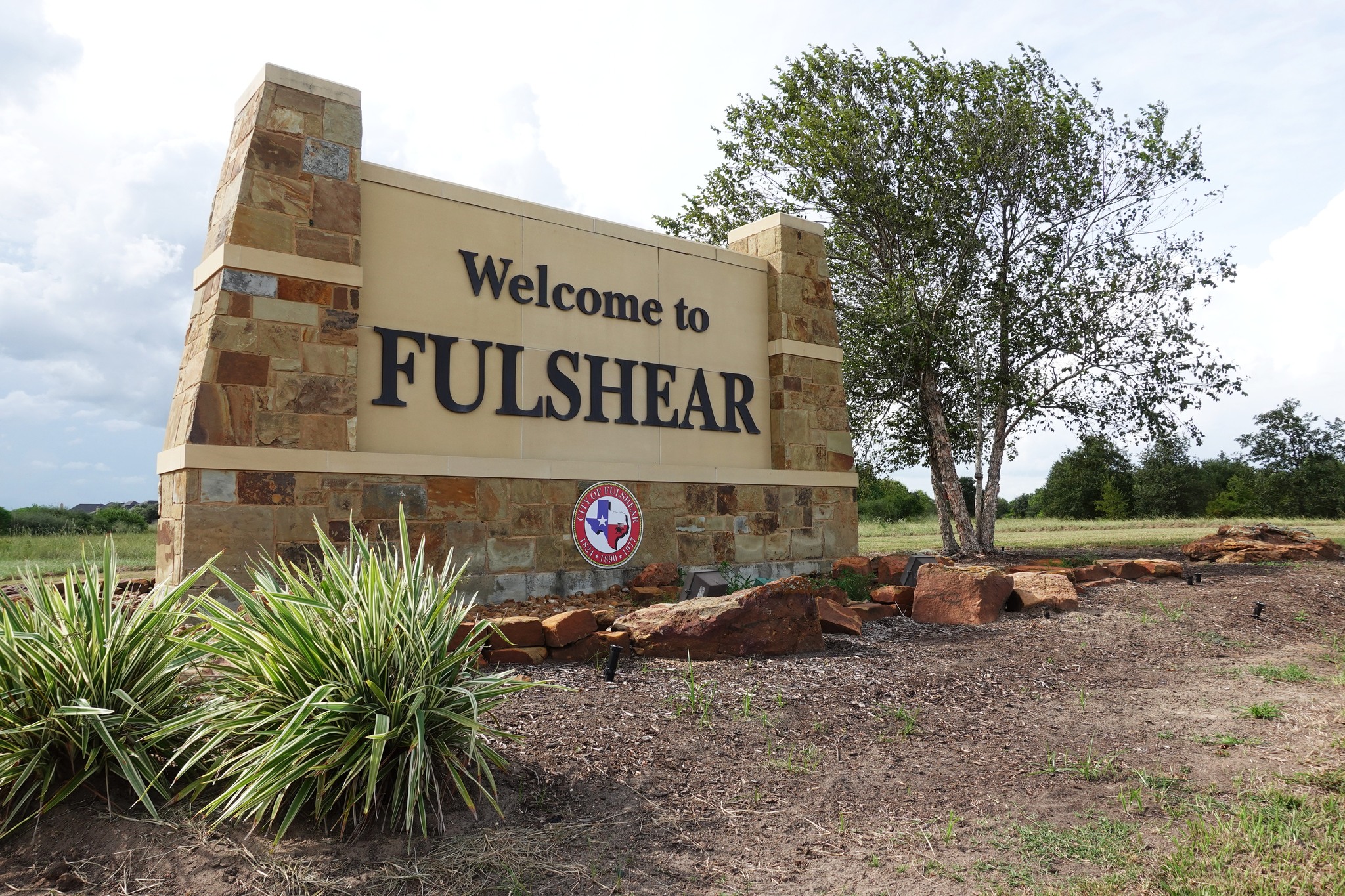 MASTER PLANNED COMMUNITIES IN FULSHEAR, TEXAS | The Houston Suburb Group