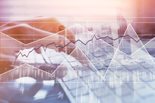 Hybrid Databases for Real Time Online Transaction Processing and Analytics