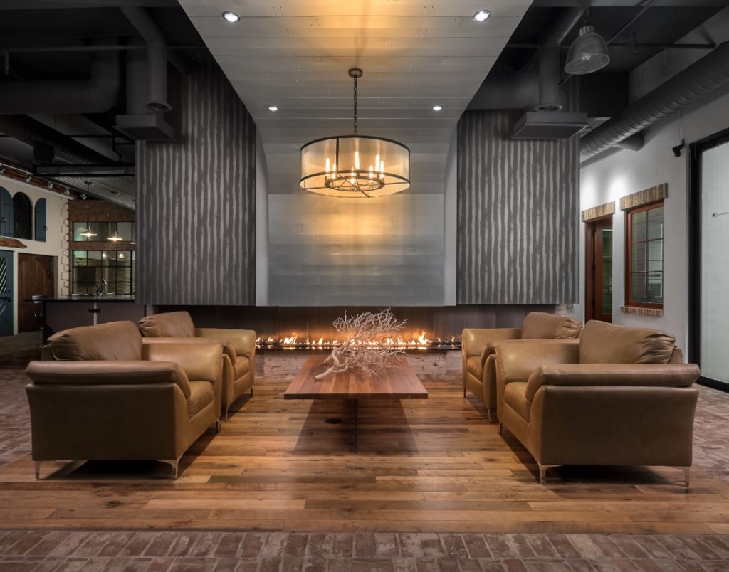 Steph Nash Decor & Interior Design