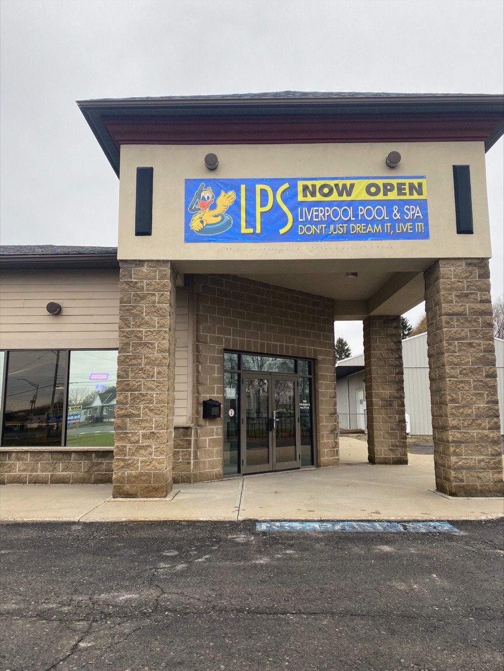 Liverpool Pool & Spa Super Center