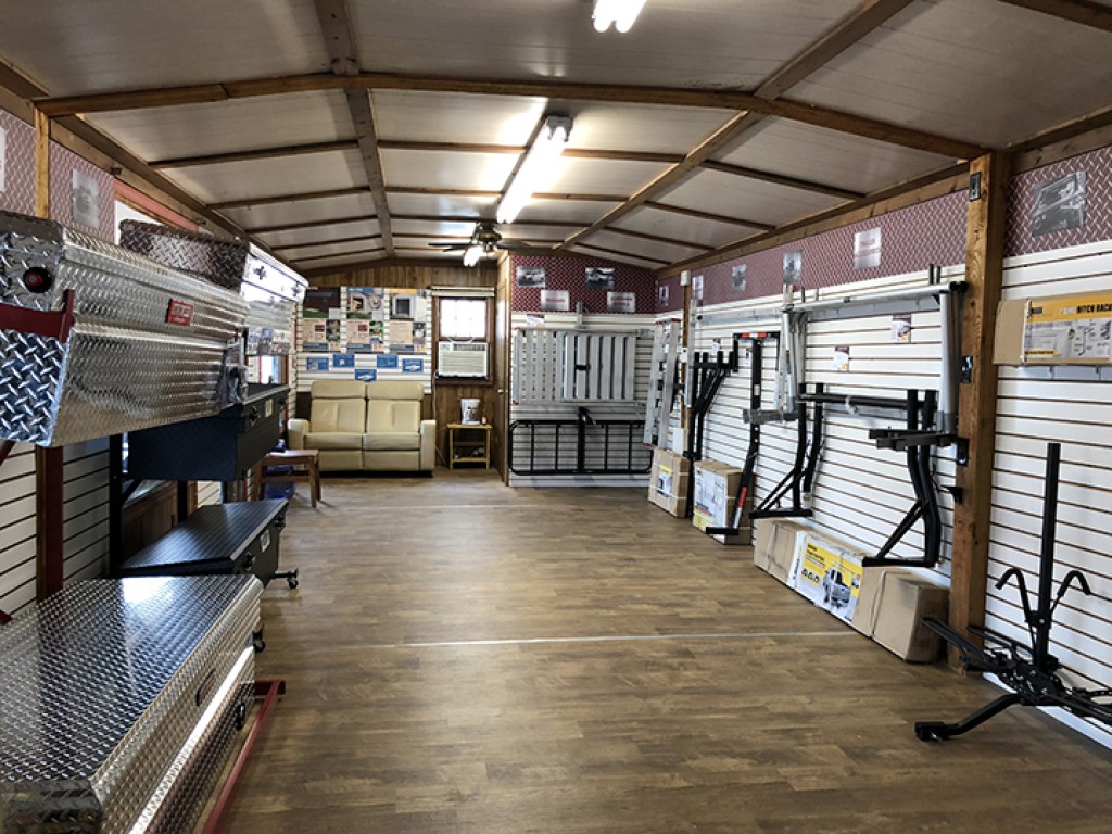 Leonard Buildings & Truck Accessories