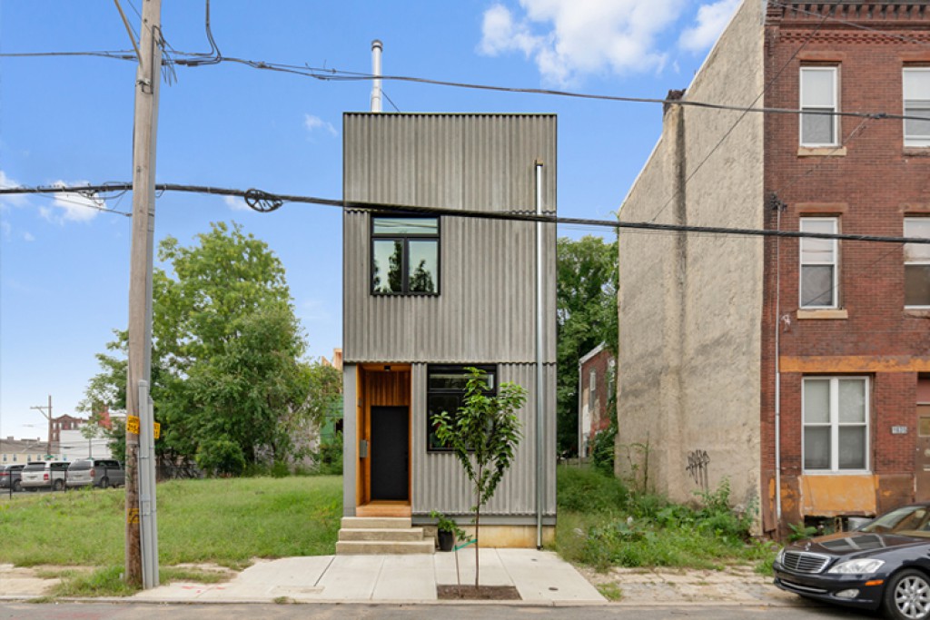 Bright Common Architecture & Design