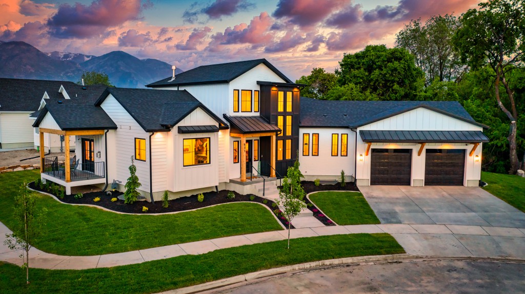 Green Tech Construction