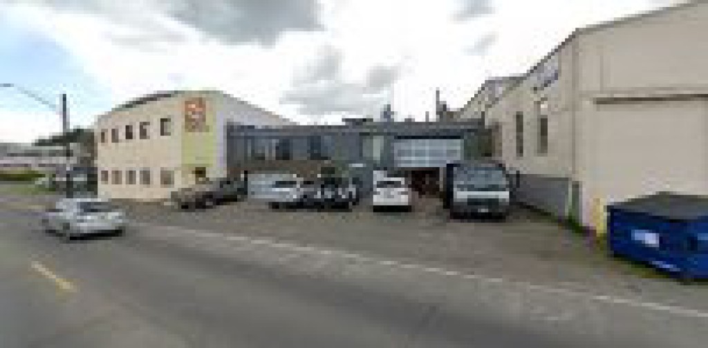 Pacific West Construction And Maintenance