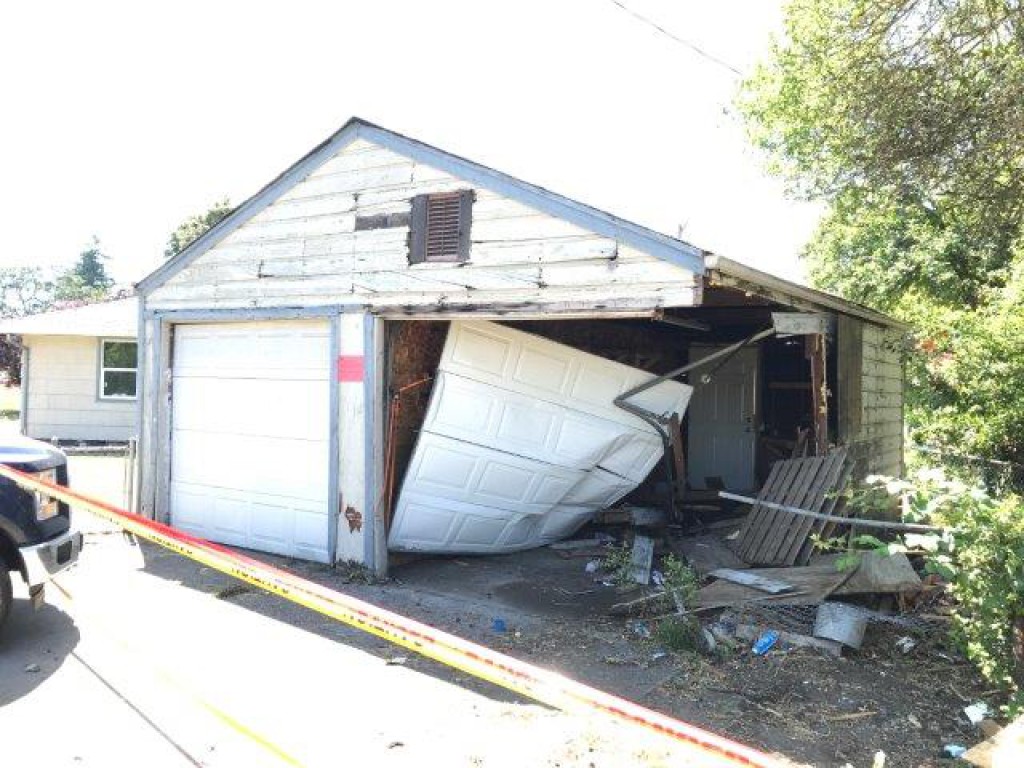 Complete Restoration And Construction, LLC