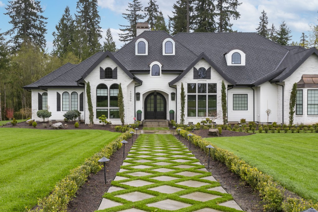 Advanced Construction LLC