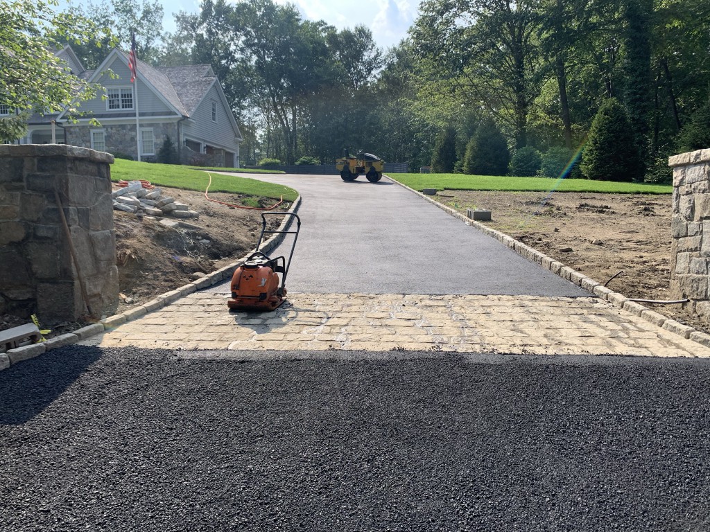 Integral Construction & Paving LLC