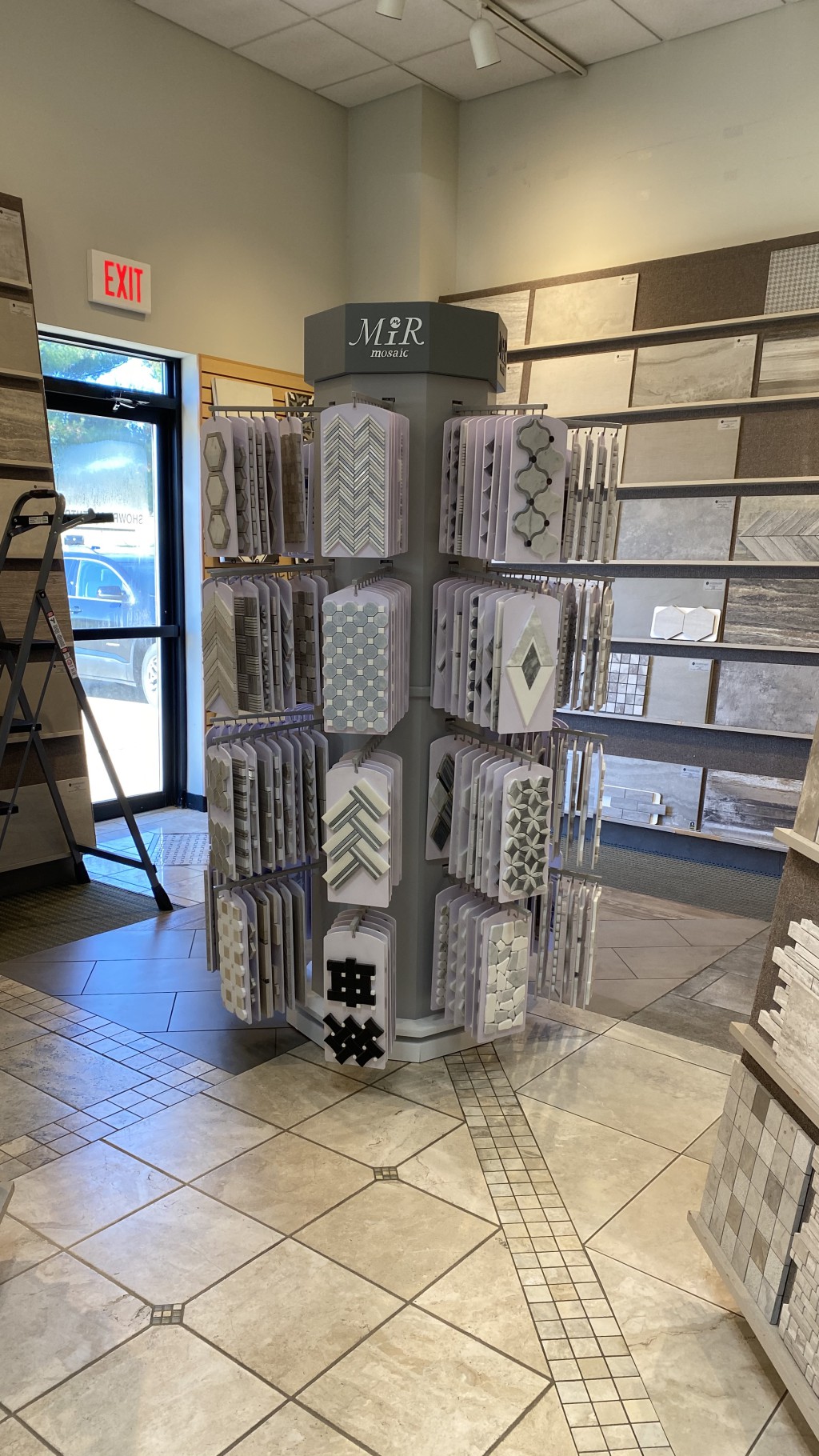 Apollo Surfaces - Premium Tiles, Quartz, Countertops & LVT