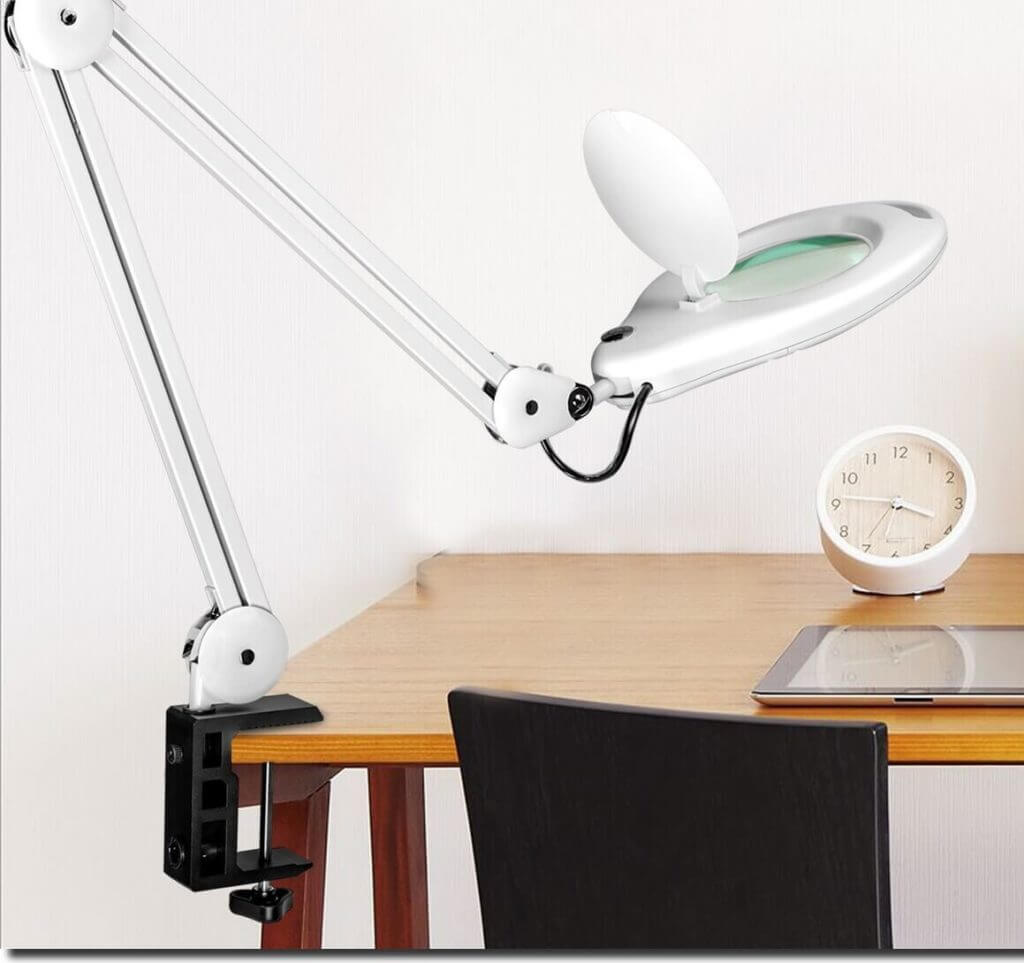 Low Vision Specialist in Dunedin, Florida | Low Vision Clinic of Florida