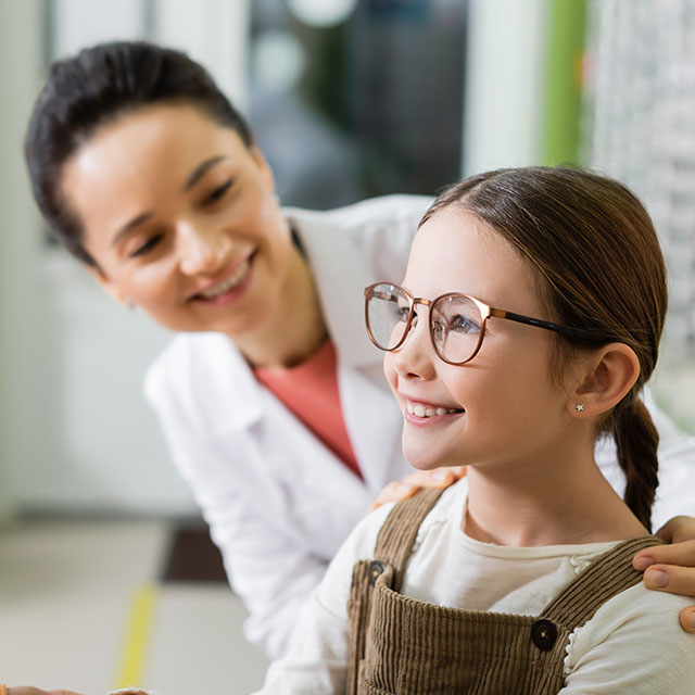 What is Esophoria & Treatment | Kelly Vision Center Goodlettsville