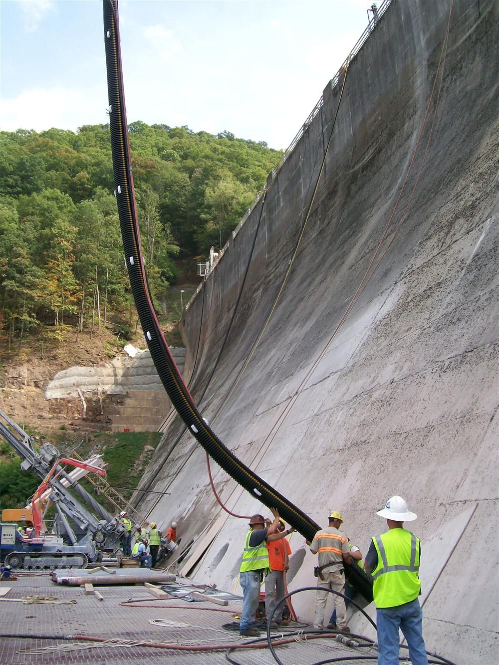 Army Corps Works to Avert Catastrophe :: Story ID: 15801 ...