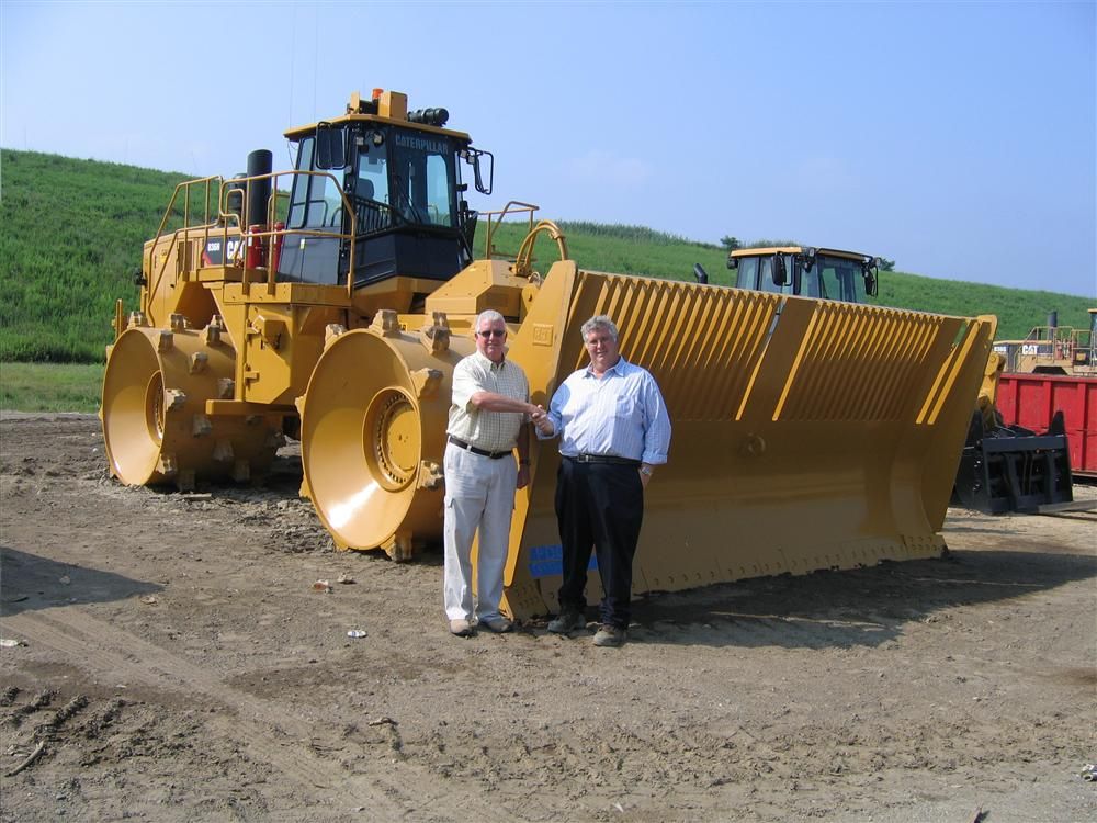 Caterpillar 836H Compactors Help Ocean County Landfill :: Story ID ...