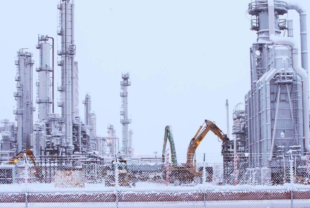 Demolition Begins on Shuttered North Pole Refinery :: Story ID: 32543 ...