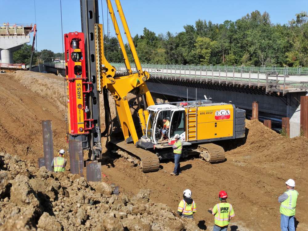 PKF's Bet on RTG RM 20 Pile Driving Rig Pays Off Big :: Story ID: 32604 ...