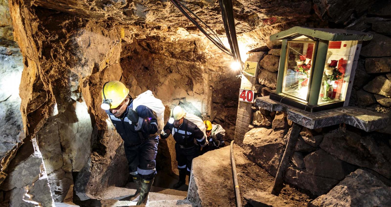 Semana Rural | La tremenda desventaja de ser un pequeño minero en Colombia