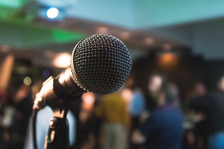 Public Speaking Techniques for Women Leaders | Ellevate