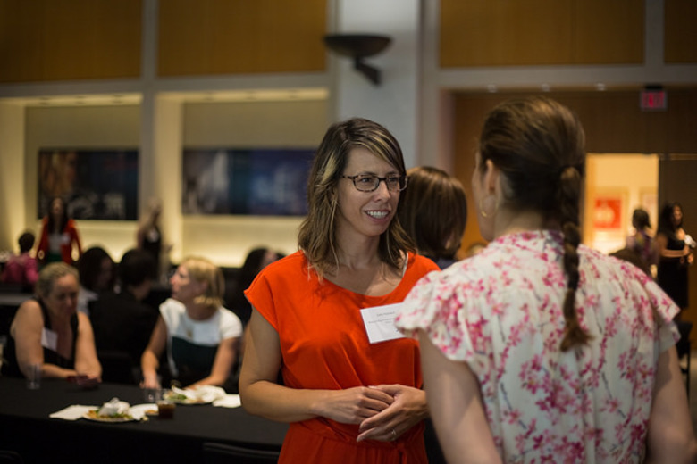 Better Than a Business Card, with Jen Mueller | Ellevate