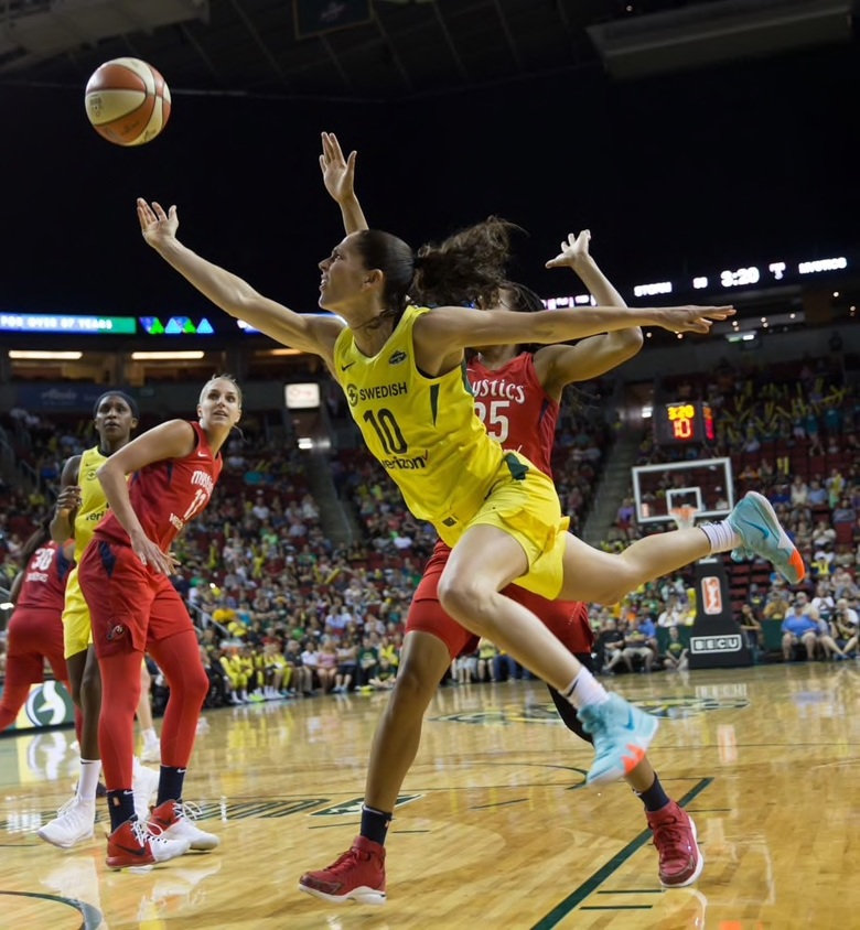 Special Event: Seattle Storm and Ellevate Seattle, Women Inspiring ...