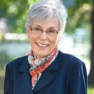 Julia Munro's Instagram, Twitter & Facebook on IDCrawl