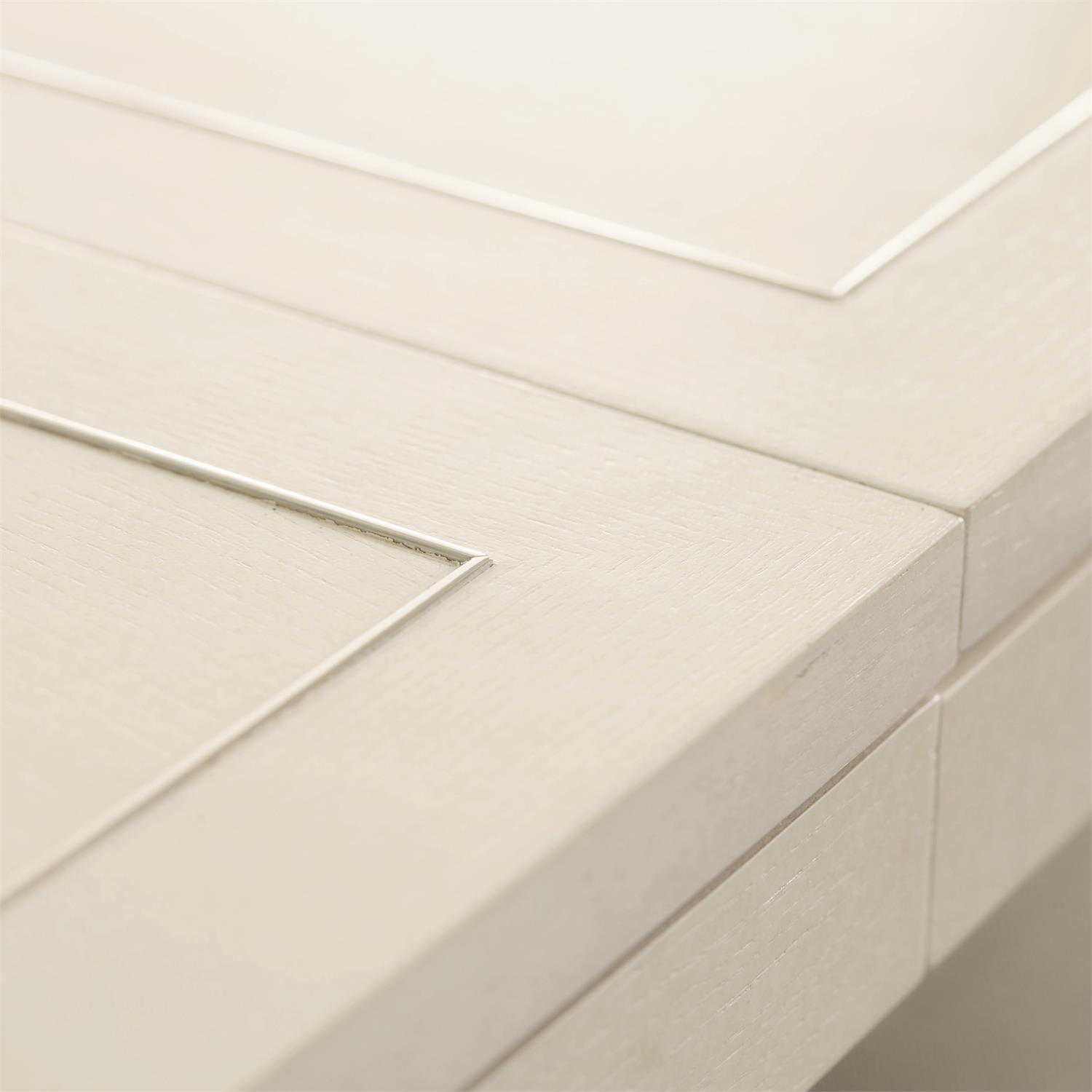 Calista Dining Table