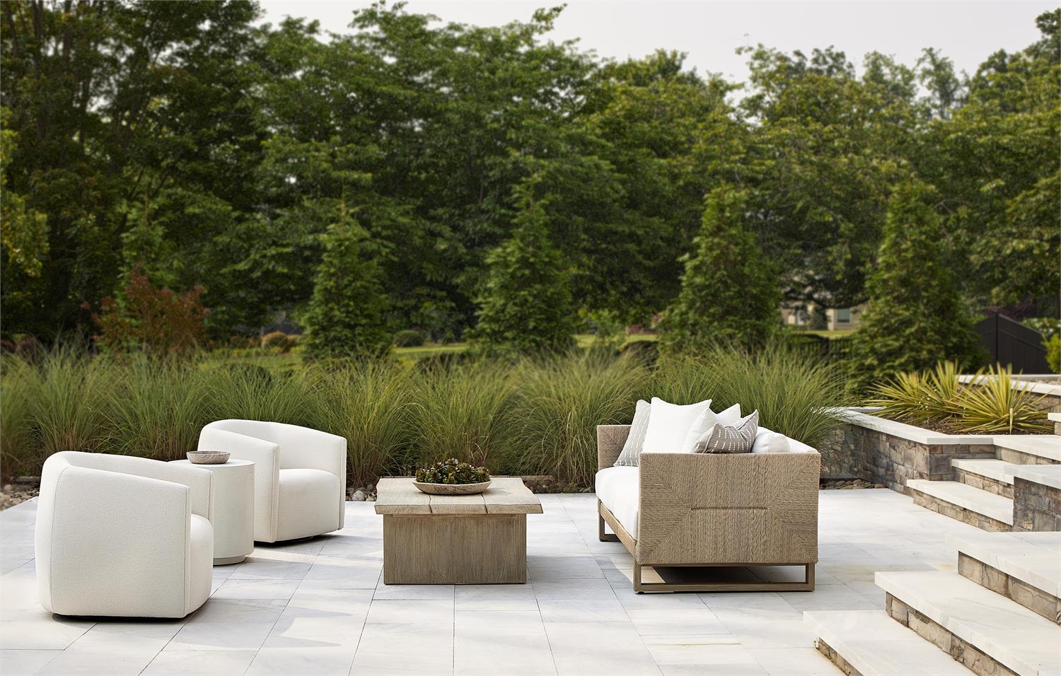 Praia Outdoor Sofa
