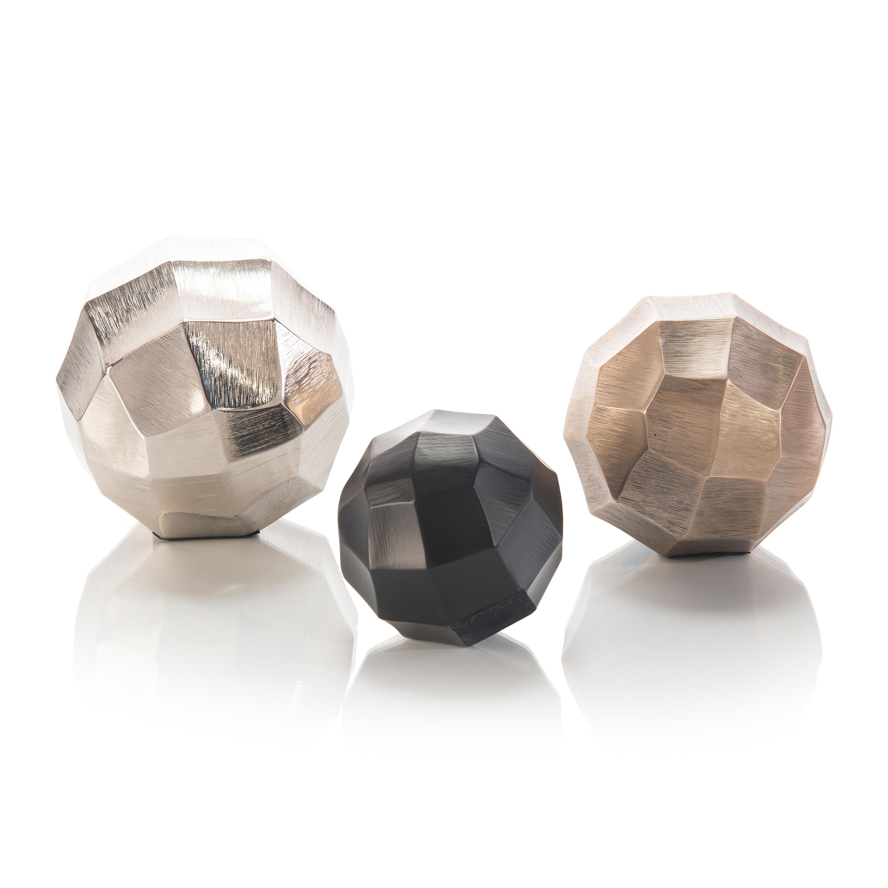 04-SET OF 3 GRID CHISEL ROUND BALLS
