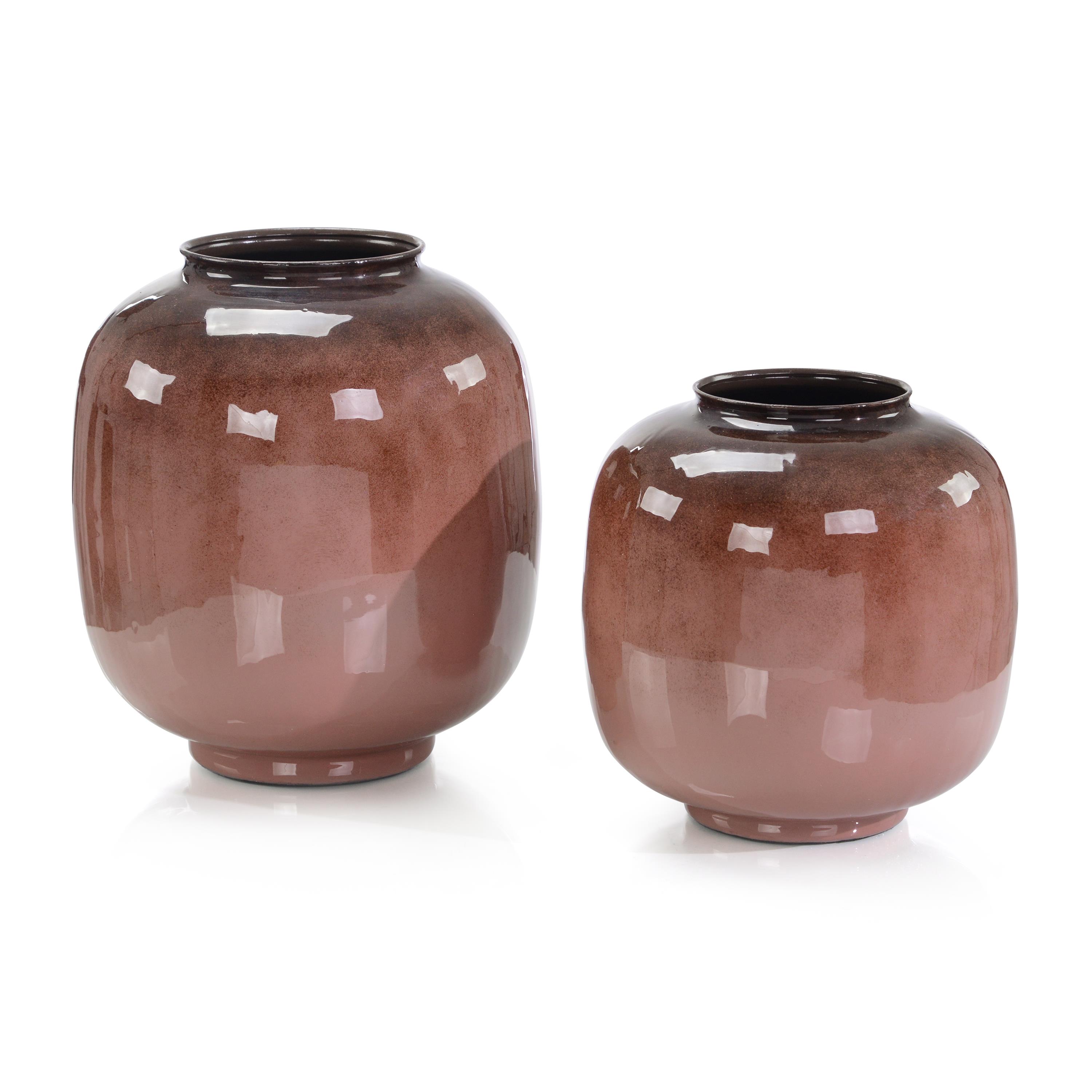04-A SET OF TWO FORTE VASES