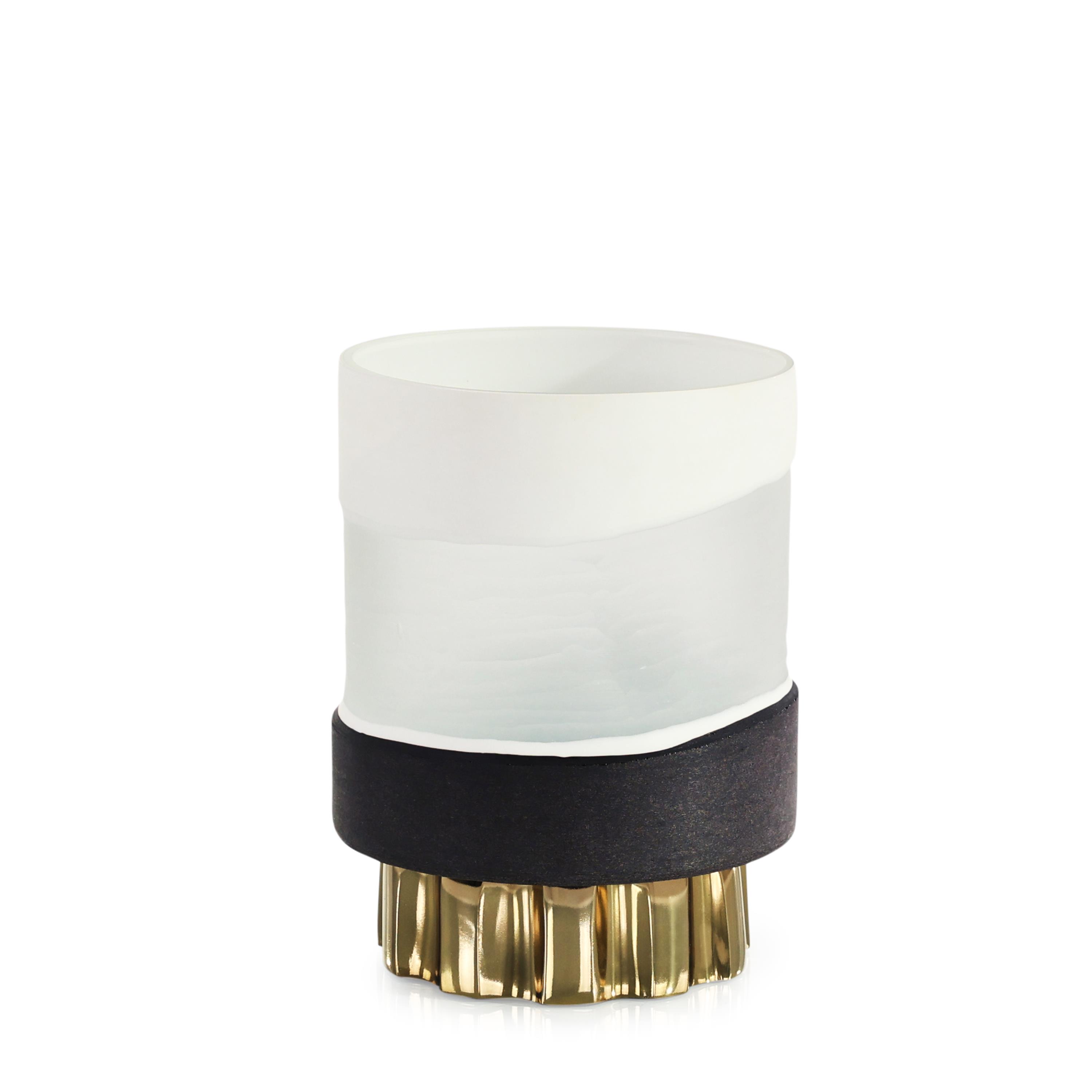 01-11Hx8Wx8D APPOLO HURRICANE MED