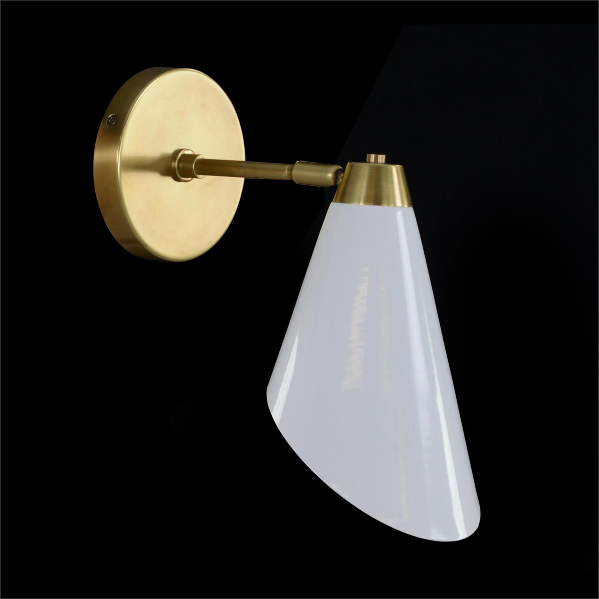 04-10.5"H X 5.5"W X 10"D BRUSHED BRASS AND WHITE WALL-MOUNTED PICTURE LIGHT