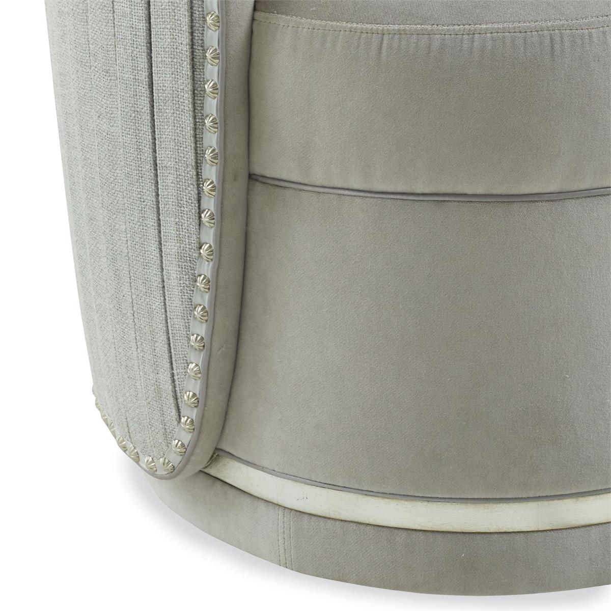 01-35.75Hx25Wx24D BERLIN CHAIR