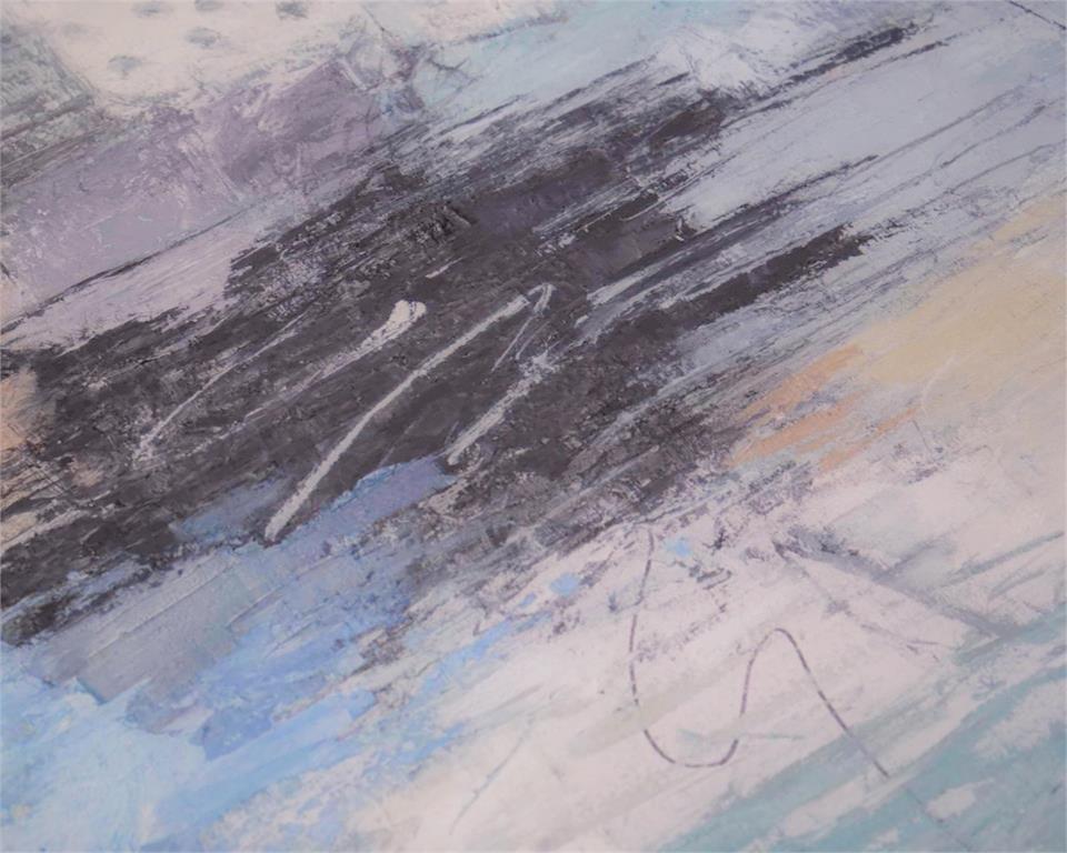 04-19"H X 40"W X 40"D SUSAN GODWIN'S MIL