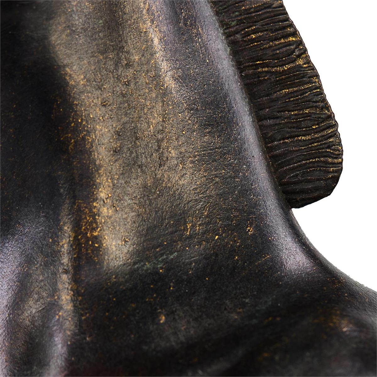 16.5Hx10Wx5.5D NOBLE STEED SCULPTURE LG