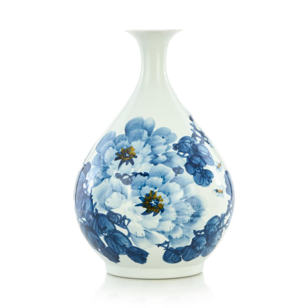 21Hx13Wx13D BLUE HAVEN VASE II