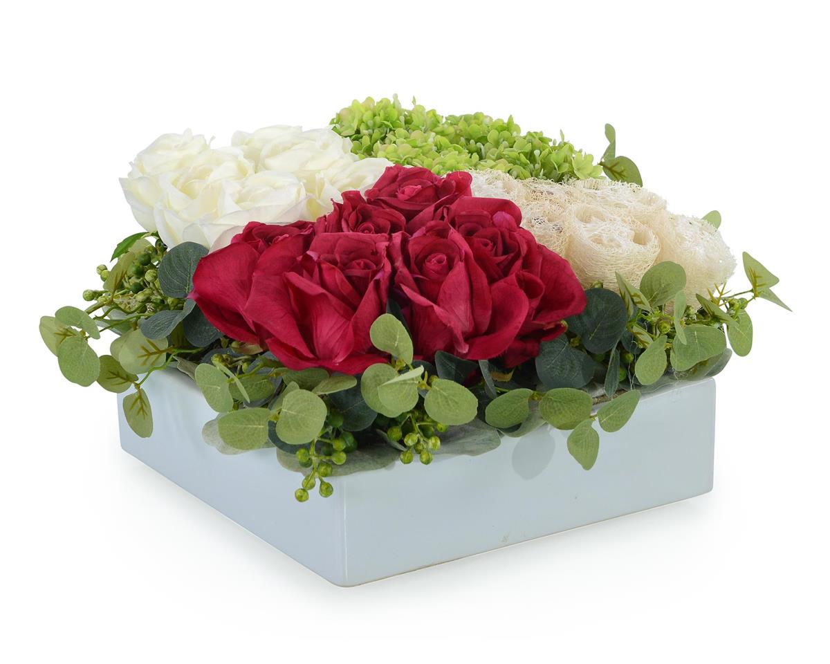 04-7"H X 15"W X 15"D PAVÉ ROSES