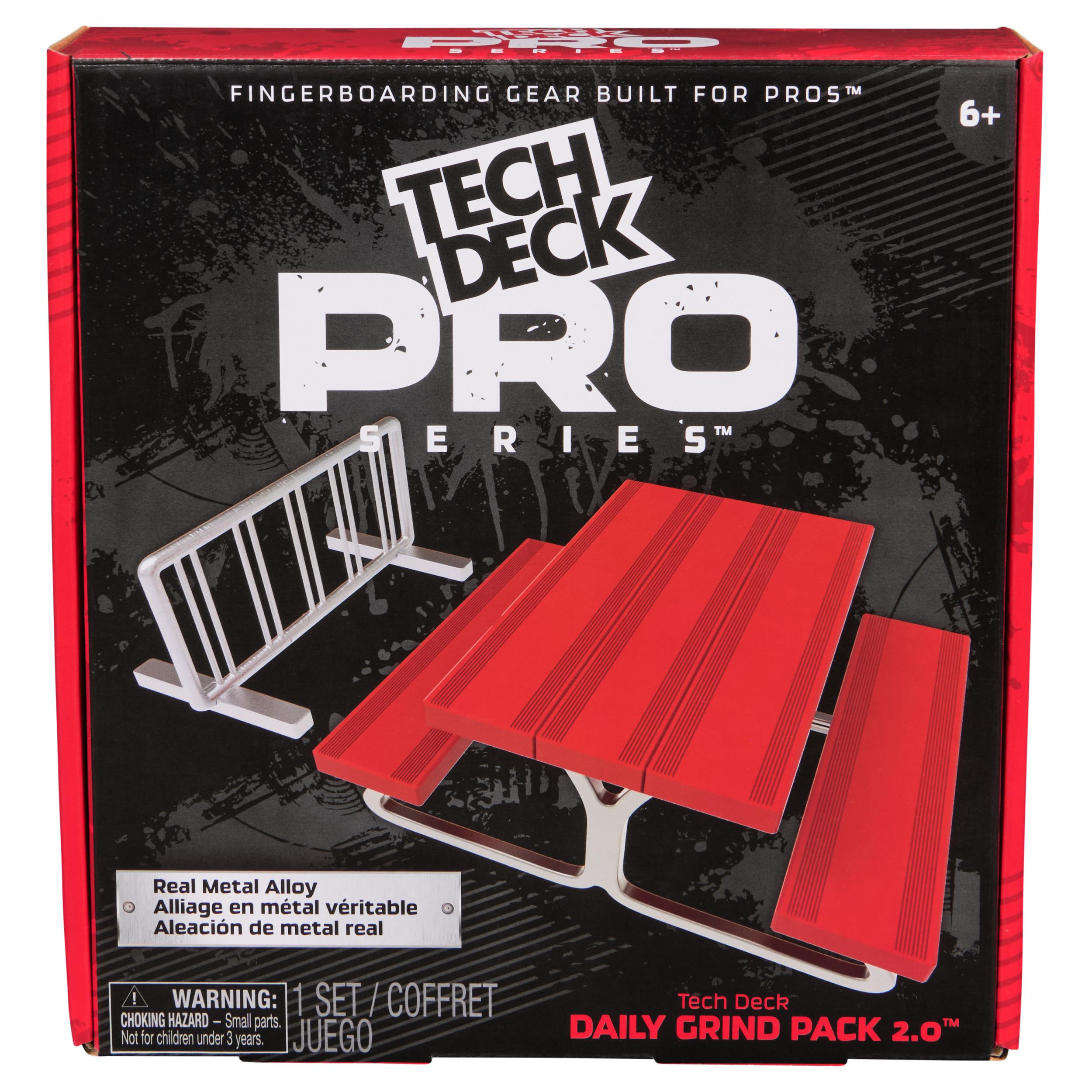 Tech Deck, Pro Series Daily Grind Pack 2.0 with Picnic Table and Bike Rack