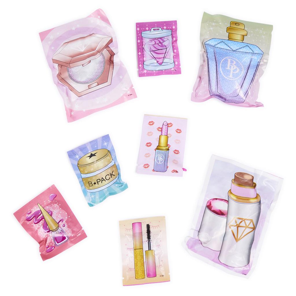 B Pack, Make-up Madness Miss Cara Deluxe Color Change Doll, Accessories ...