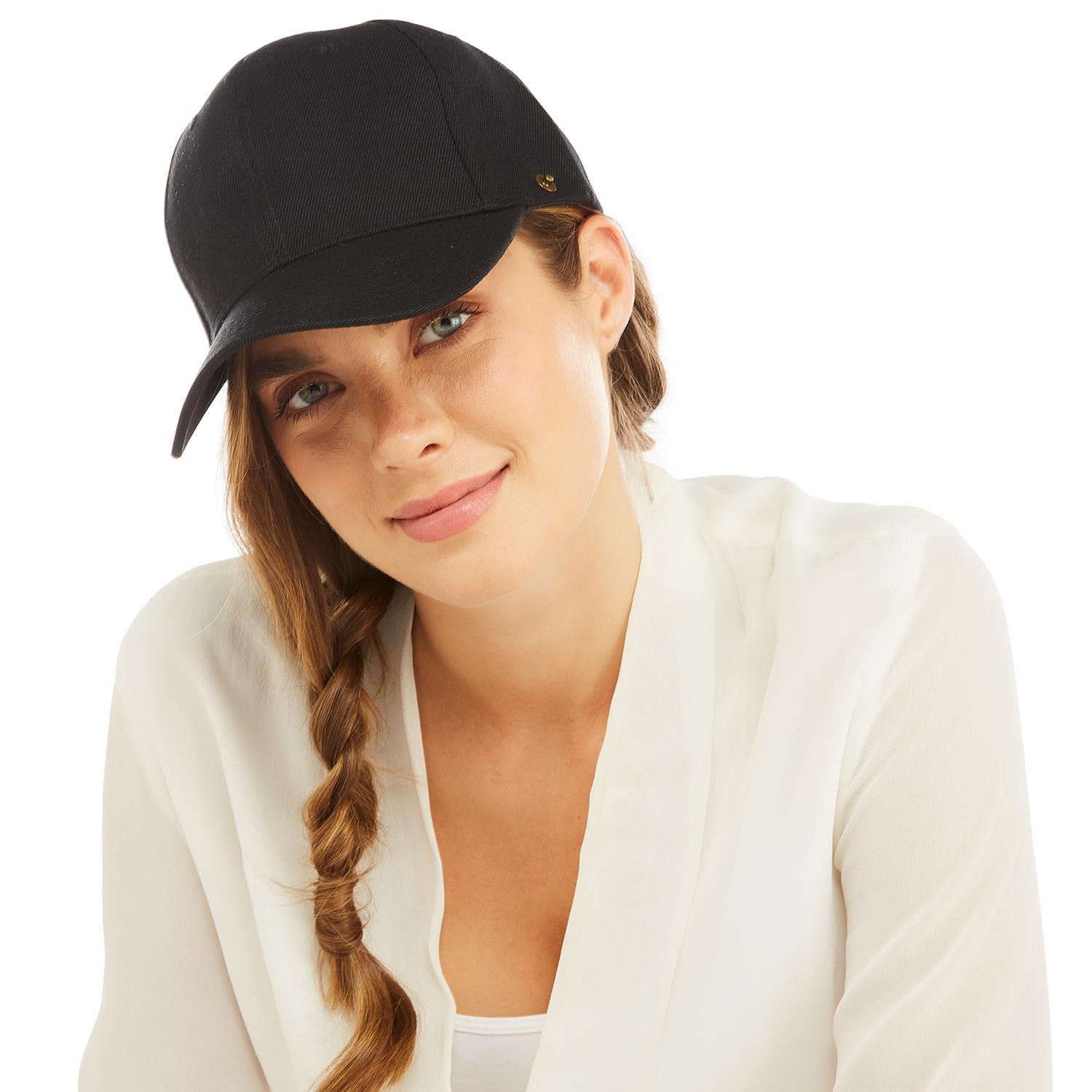 Black Basic Baseball Hat