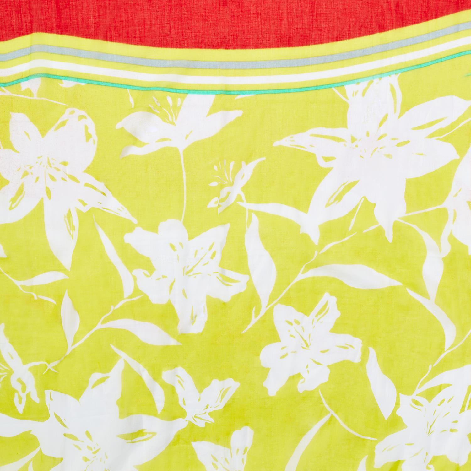 Scarf with Geometric and Floral Design A/2