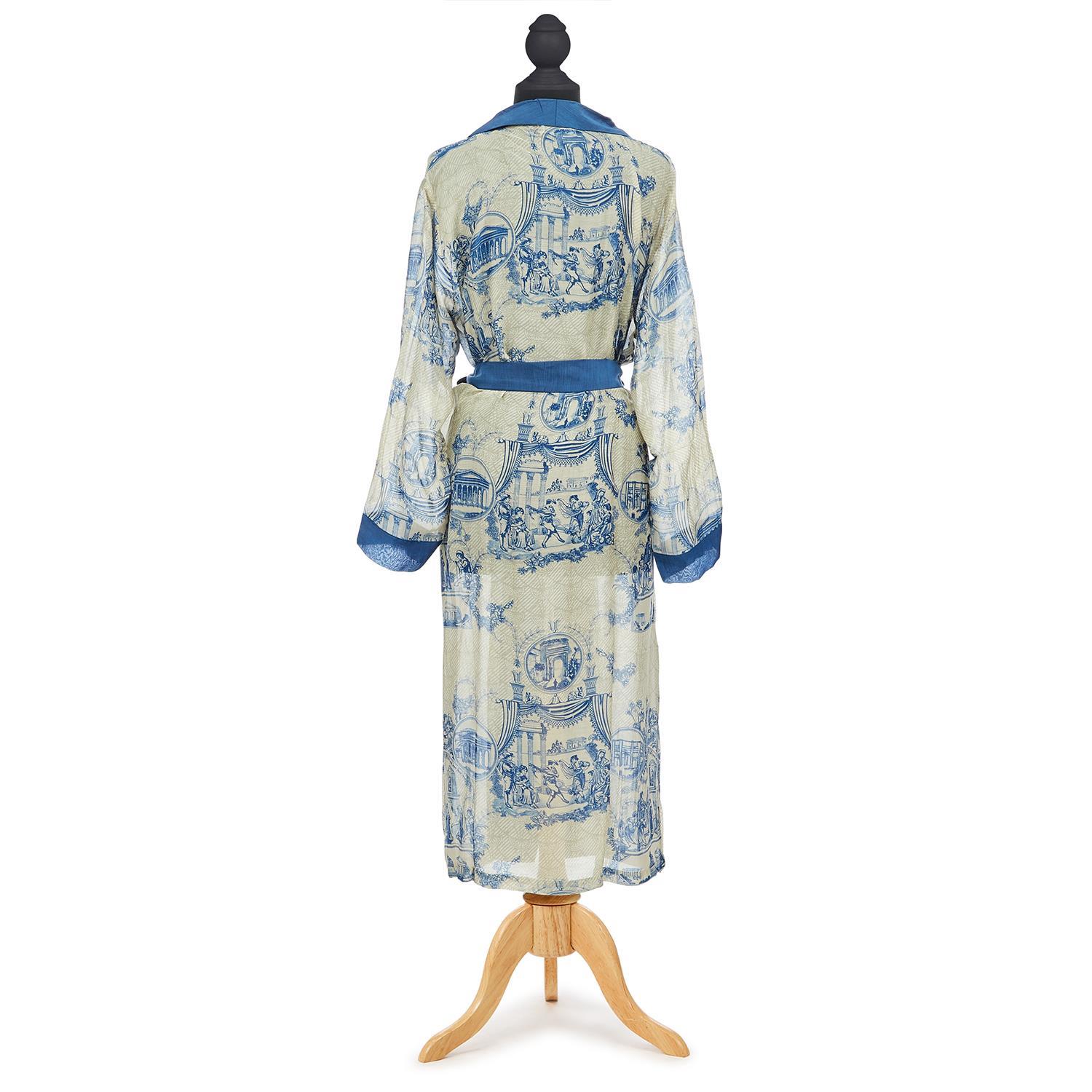 Ancient Column Print Blue Robe Gown