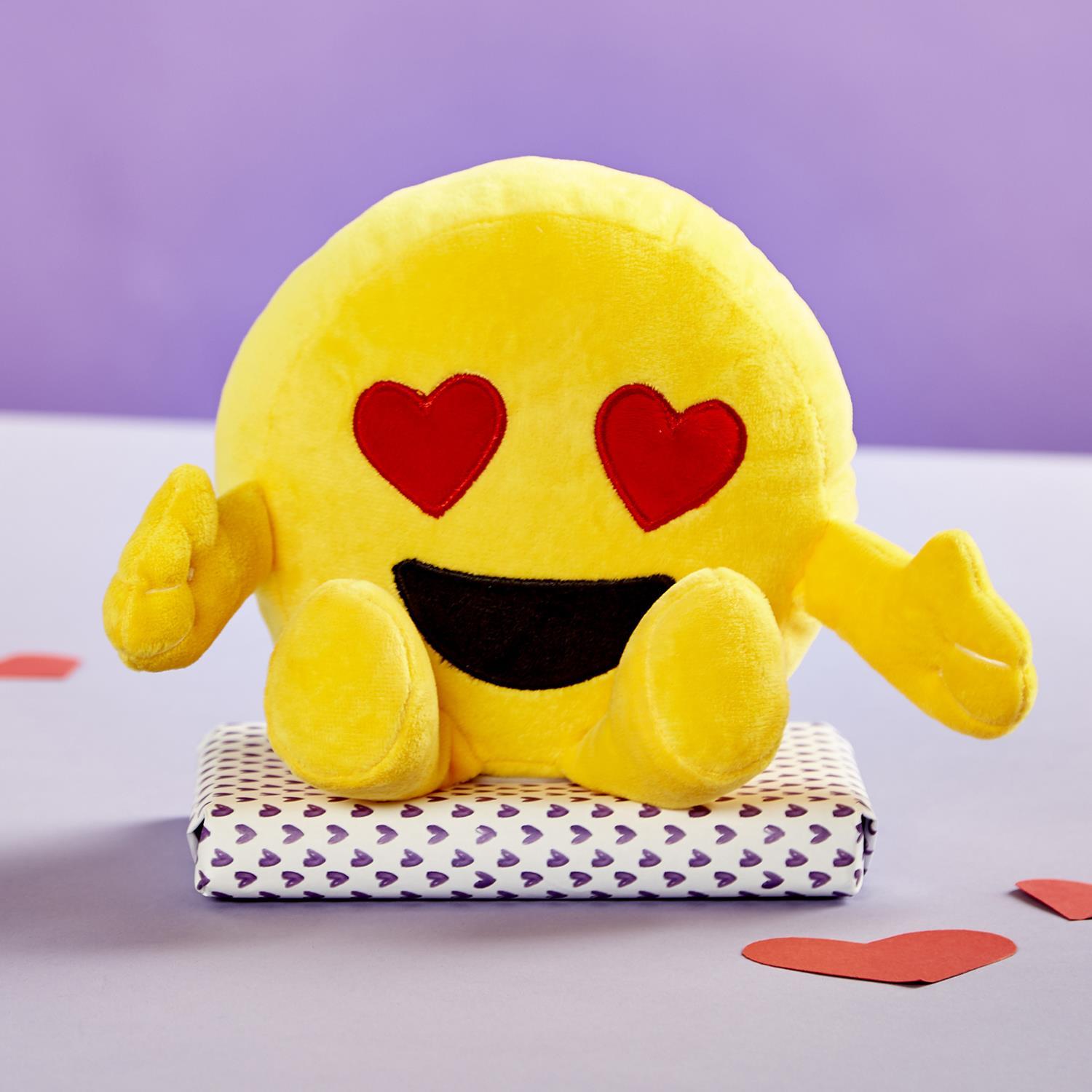 Emoji with Speak-Repeat Body Movement Functions