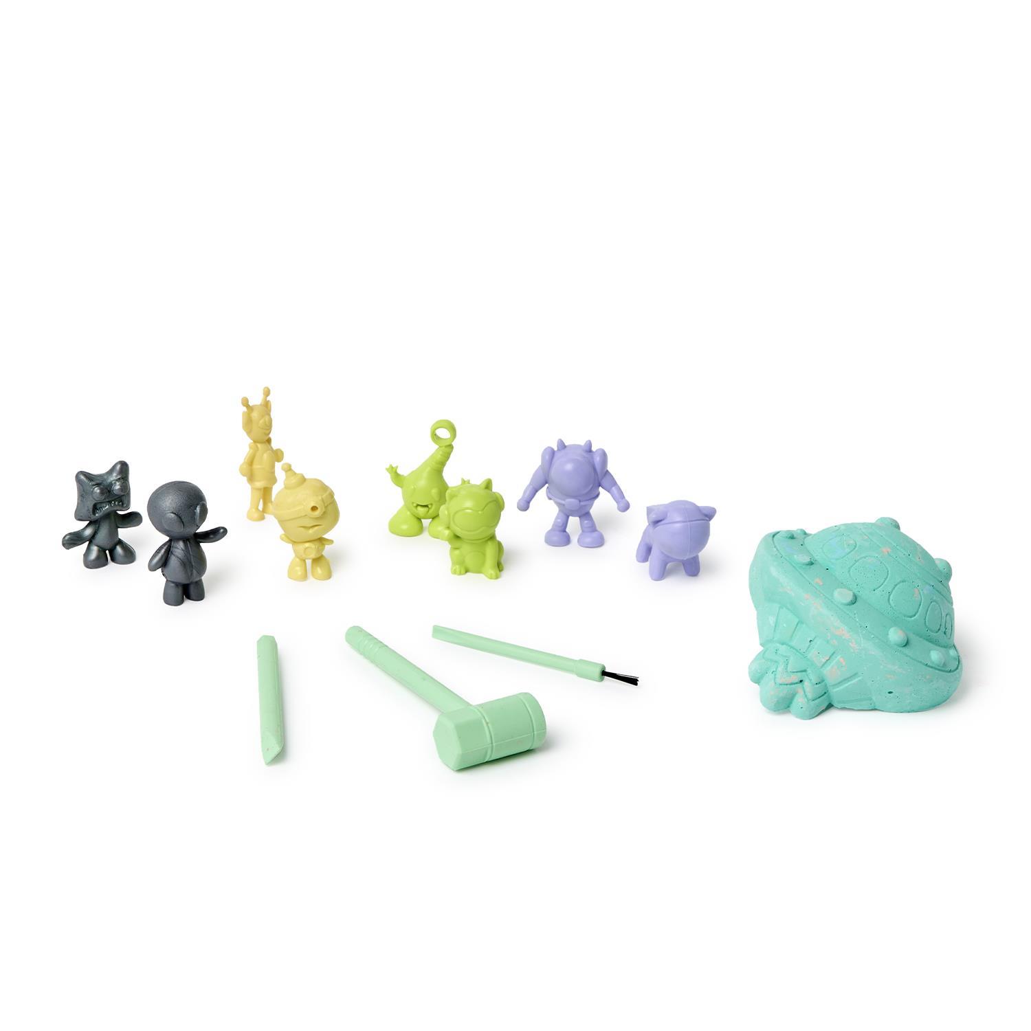 Space Exploration Dig Excavation Kit in Gift Box Asst 3 Designs