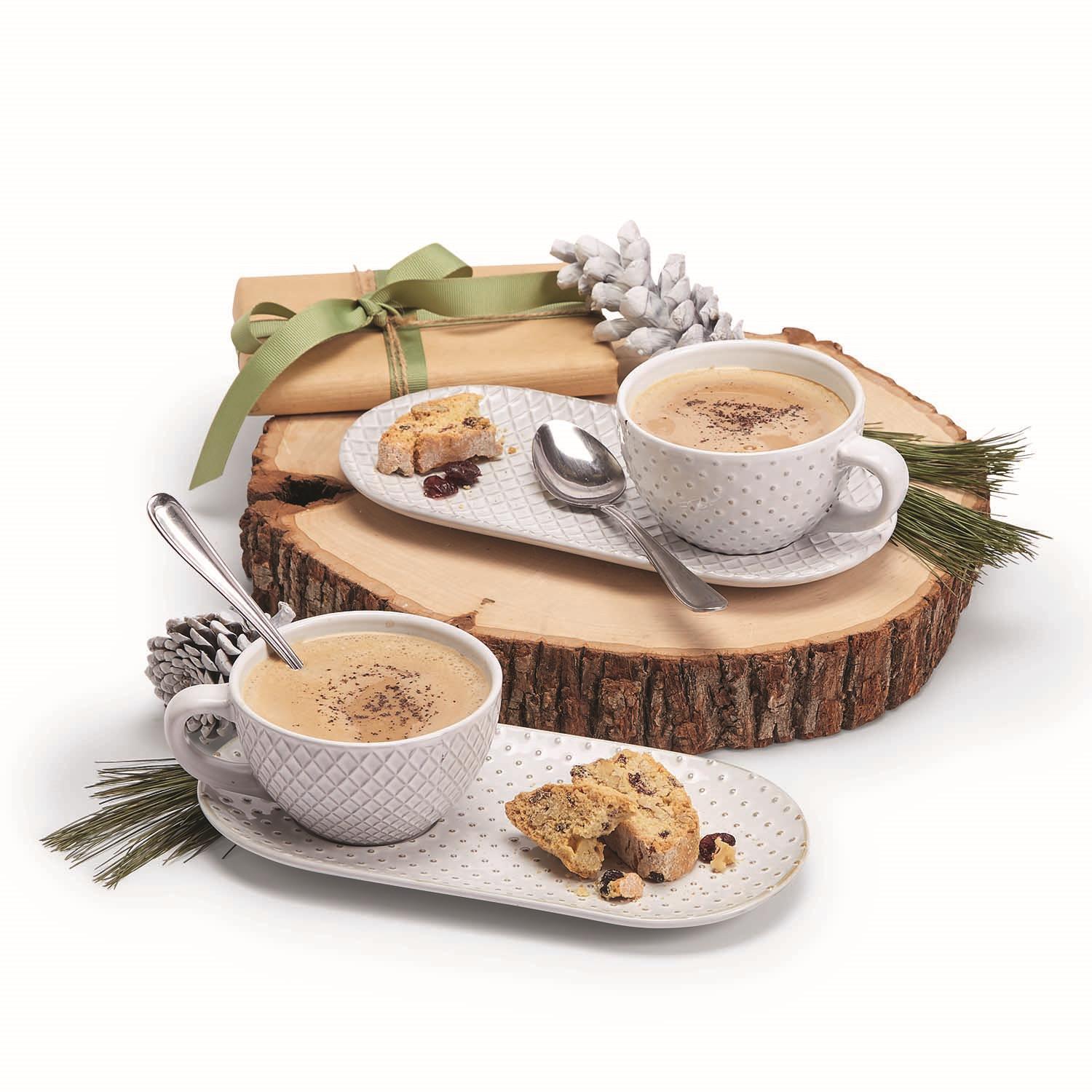 S/2 Tea Cup & Saucer Set Inc 2 Cups & Plates/2 Patterns