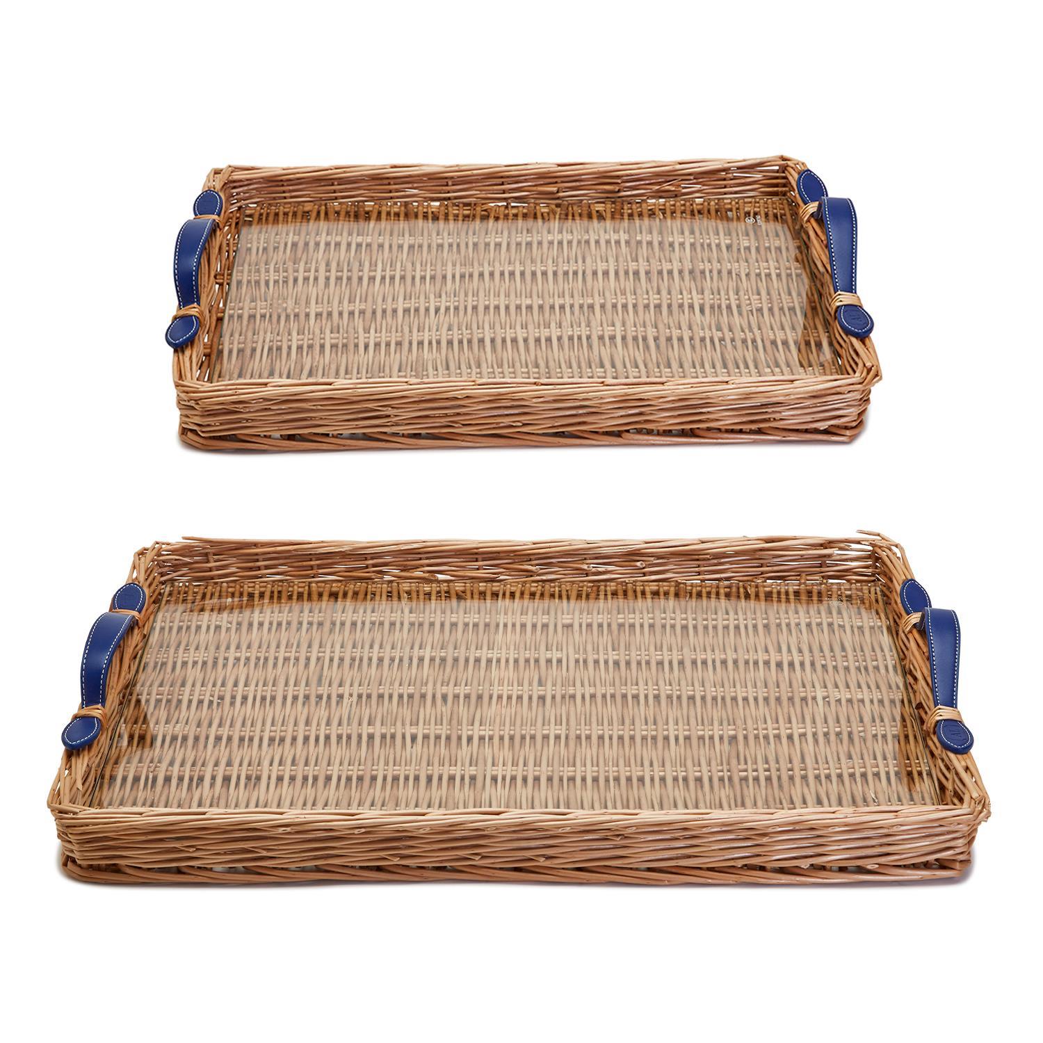 S/2 Wicker Tray W/Handles