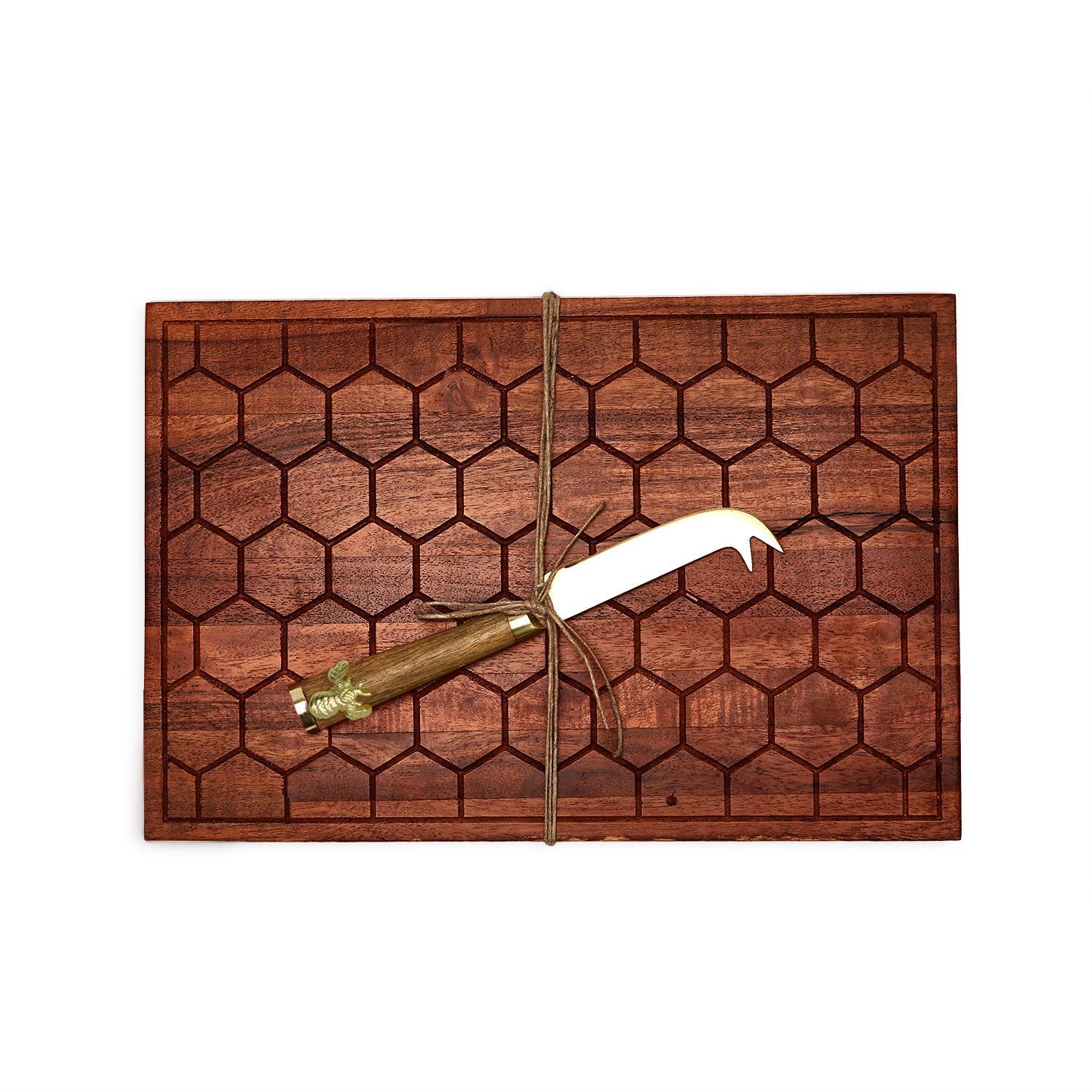 Golden Bee 2 Pc Cheese / Charcuterie Serving Set with Cheese Knife