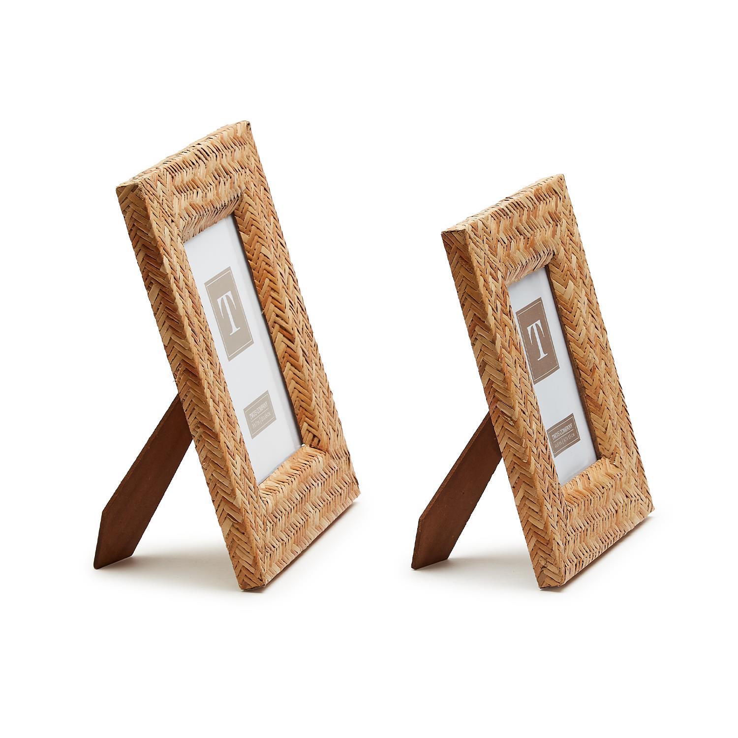 S/2 Woven Cane Photo Frame Includes Sizes: 4x6 and 5x7